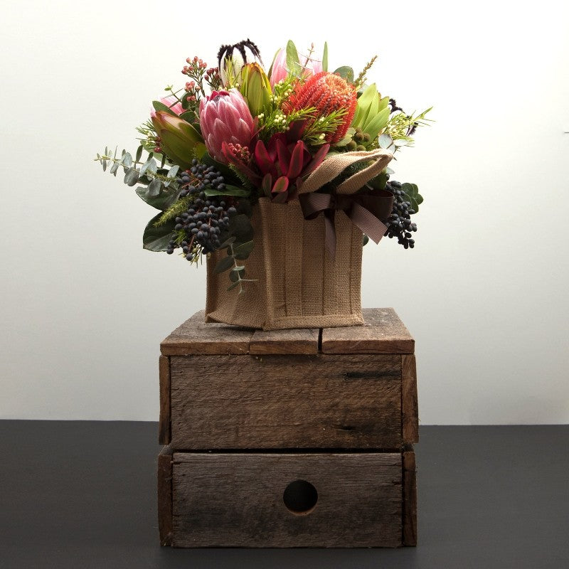 Natives | Maroubra Fast Flower Delivery | (02) 9314 0341 – Mary K ...